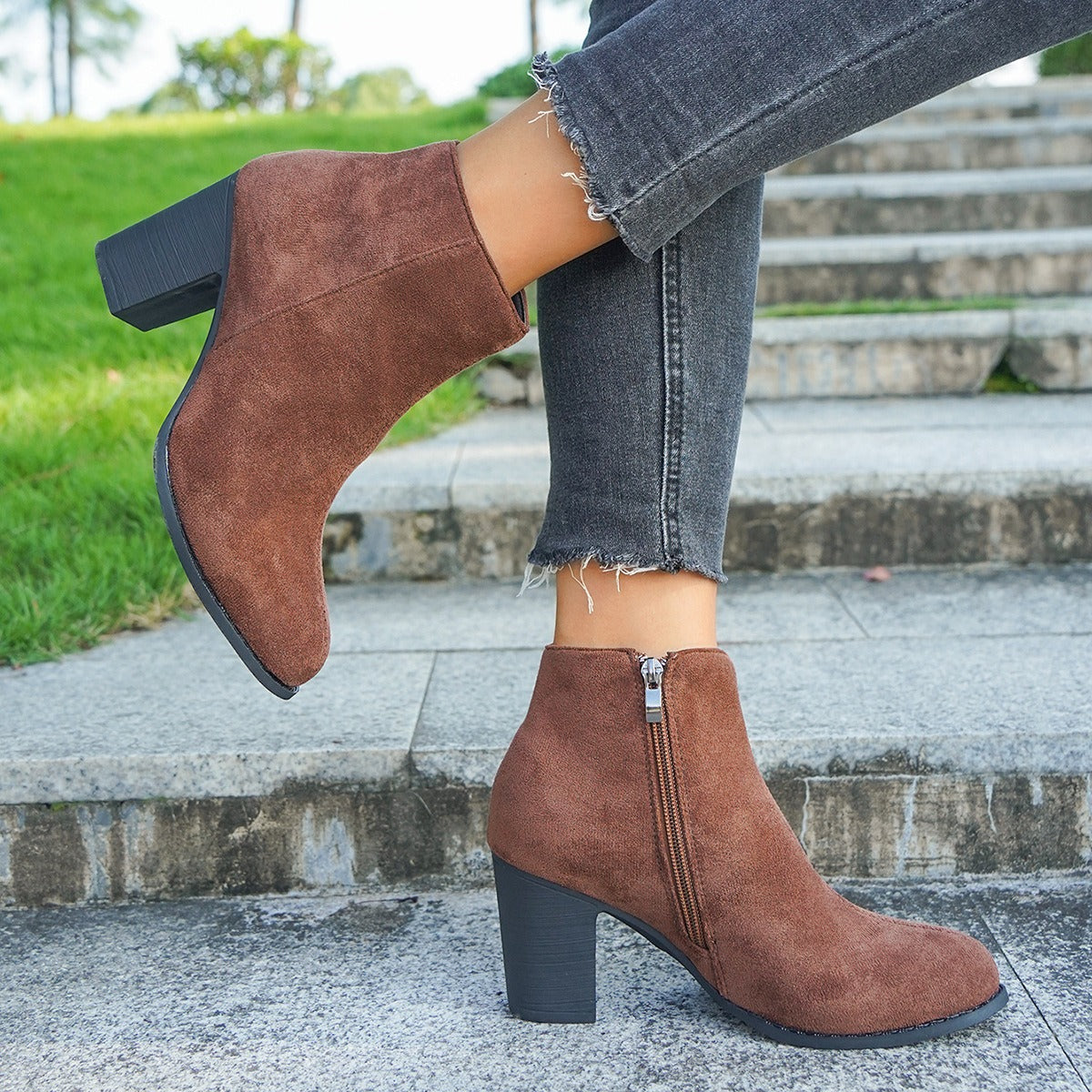 Suede Ankle Boots for Women – Chic & Comfortable – Kidiora